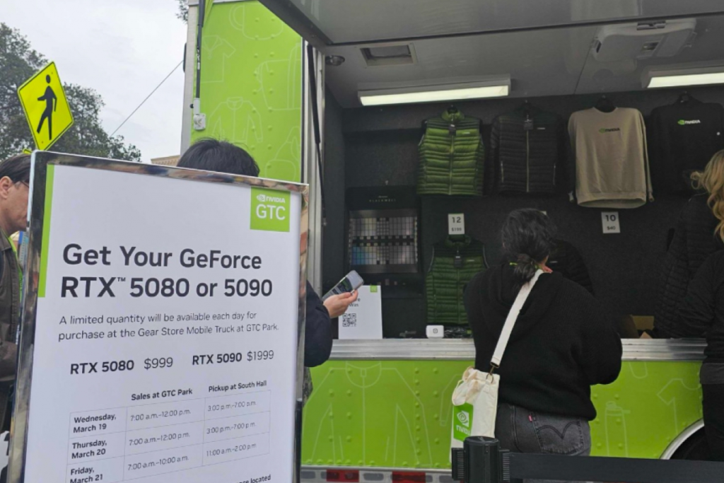 RTX 5090 et RTX 5080 Street Sale? Nvidia profite du GTC 2025 pour ...