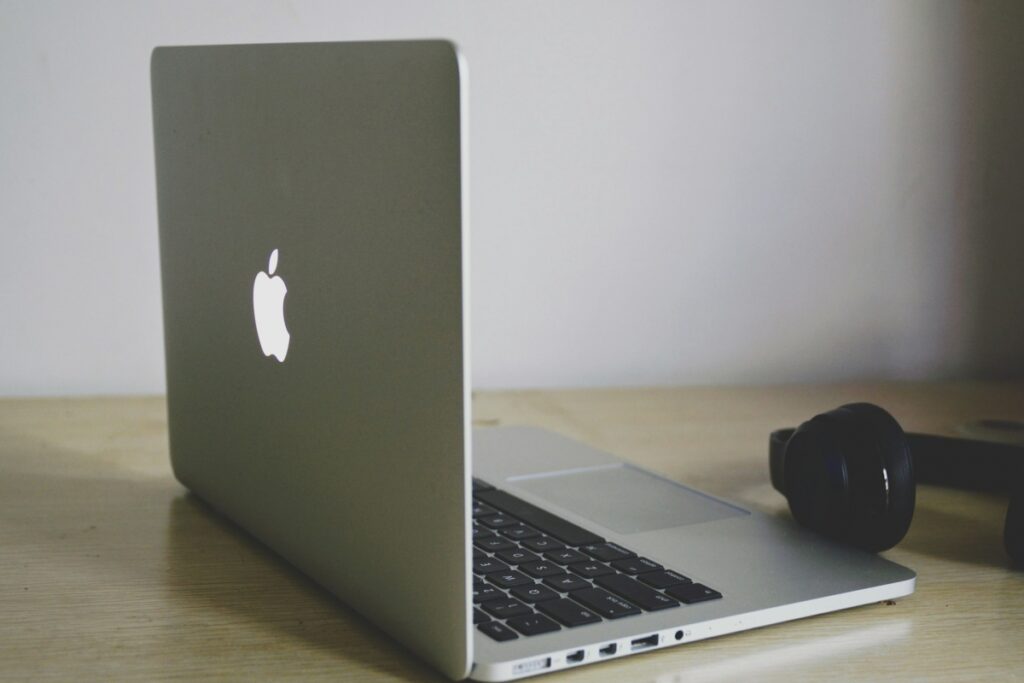 Apple commence la production en masse du prochain MacBook Pro avec des puces M5 | Comparatel.fr